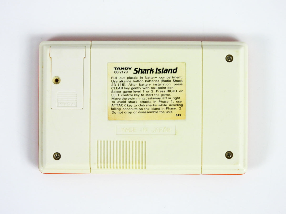 Tandy Shark Island Handheld – RetroMTL